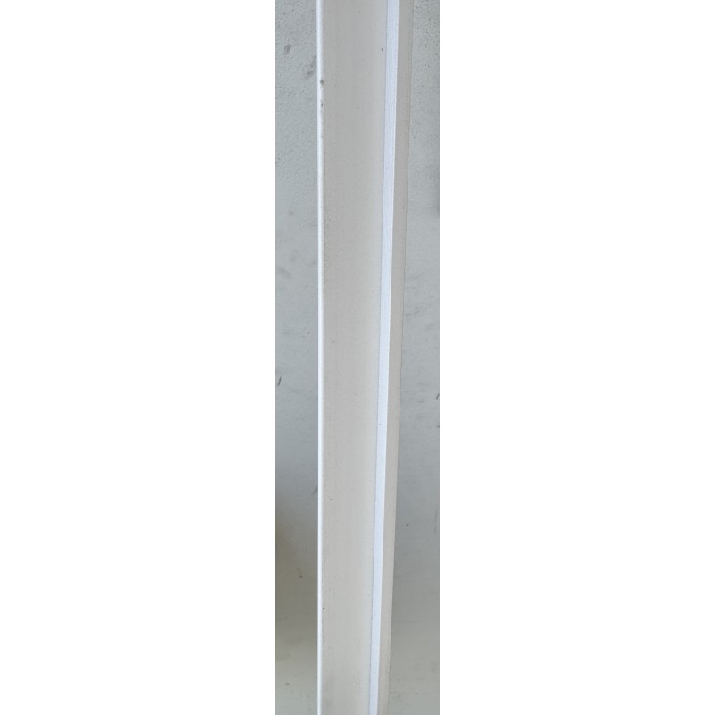 6mm F Trim + White PVC Bar